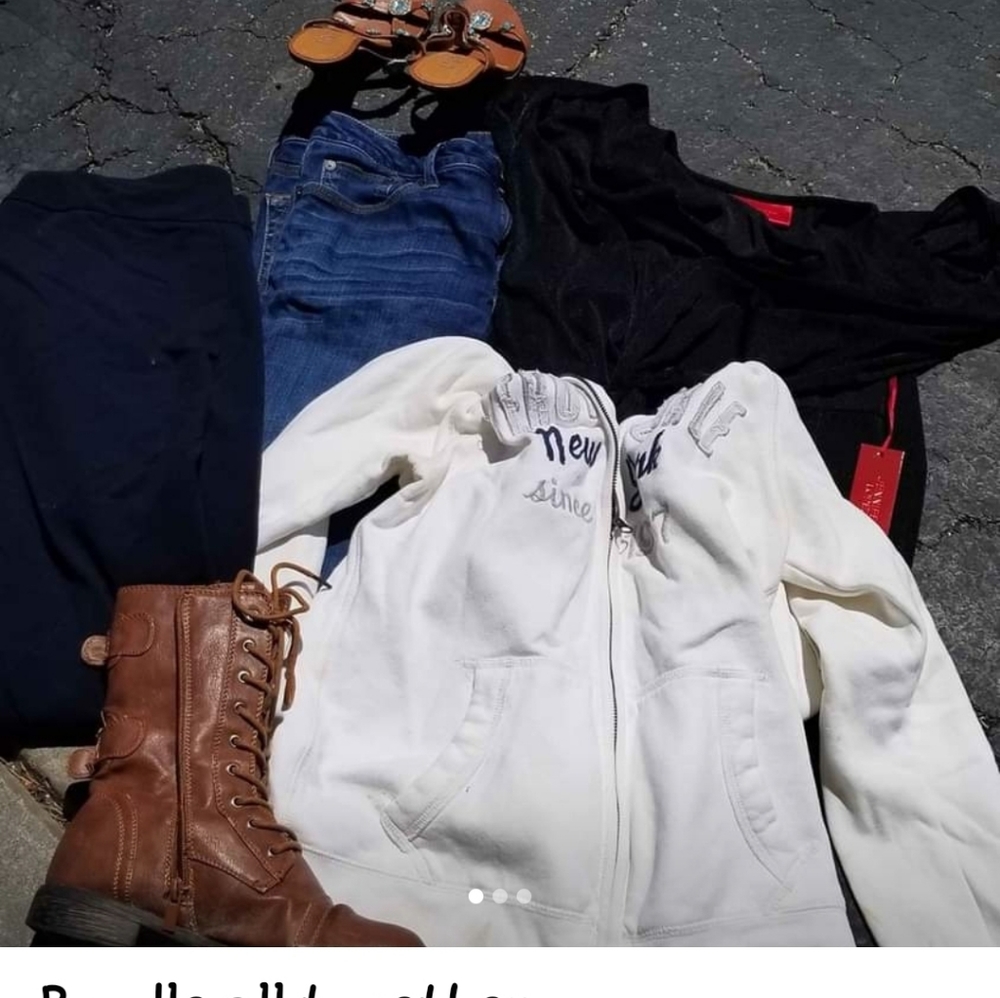 Bundle Of Clothes All Together - Gem